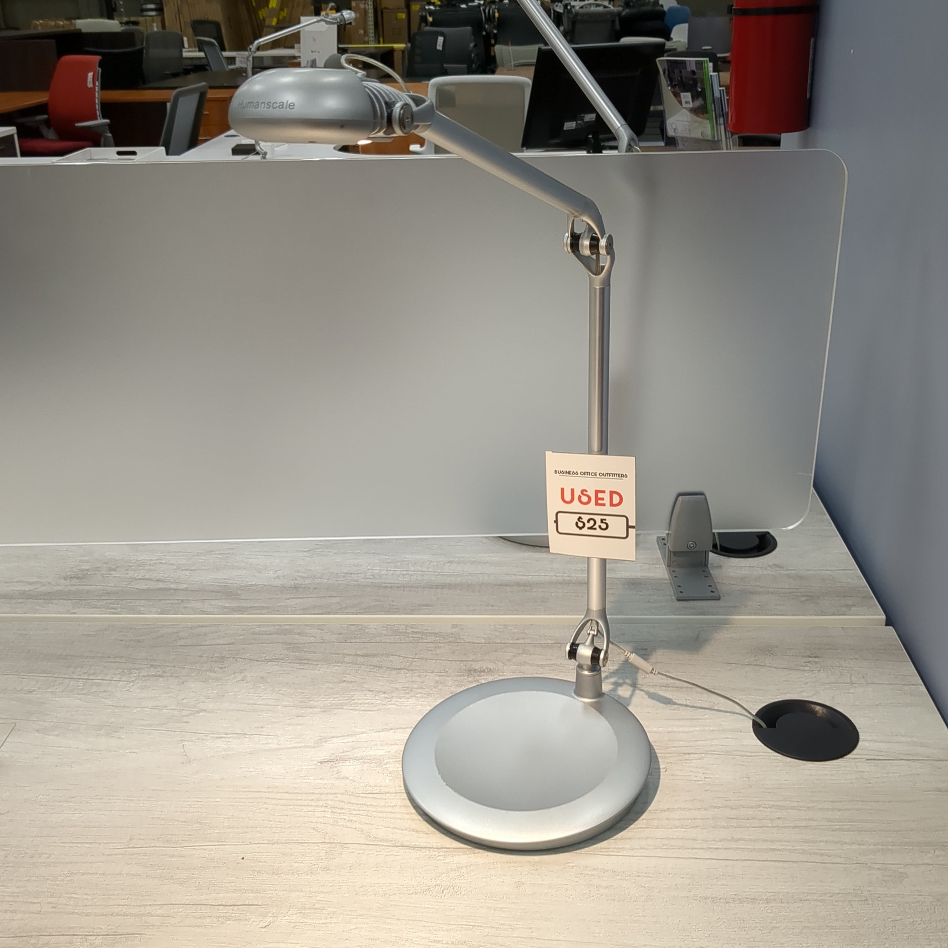 USED Humanscale Ergonomic Lamp